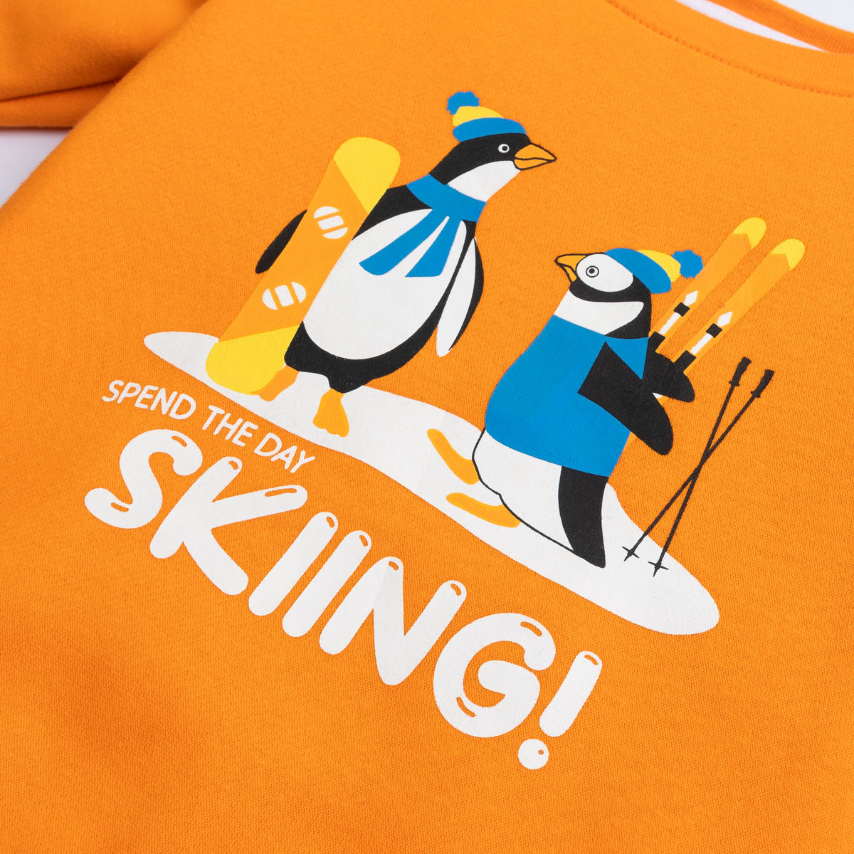 Skiing High Printed Sweatshirt – cocobee