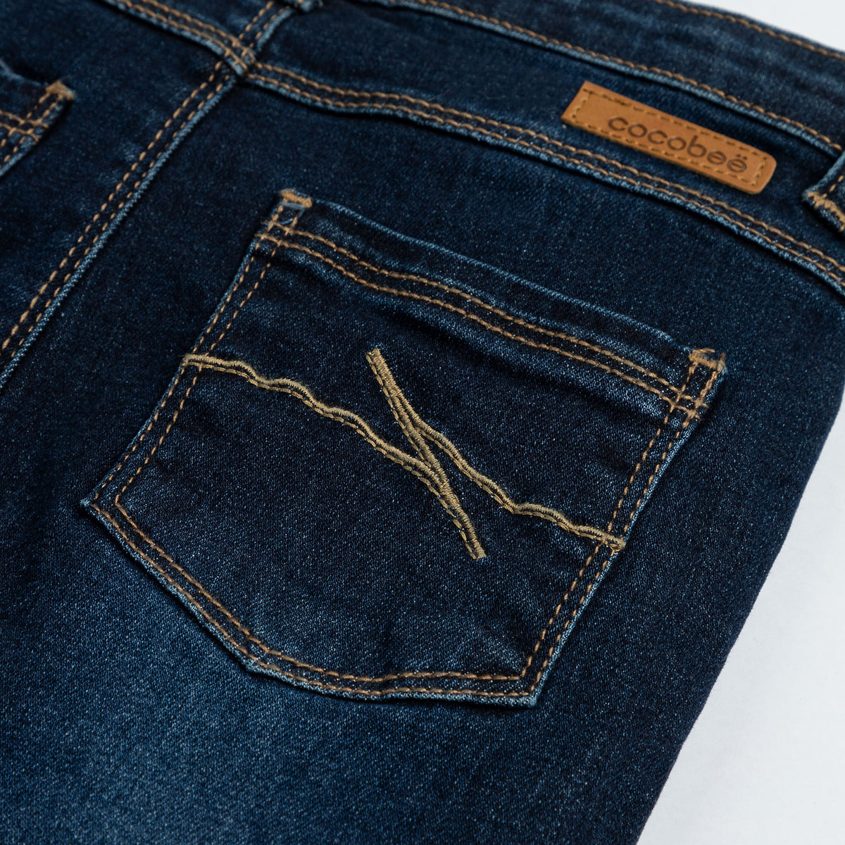 Basic Narrow-Fit Denim – cocobee
