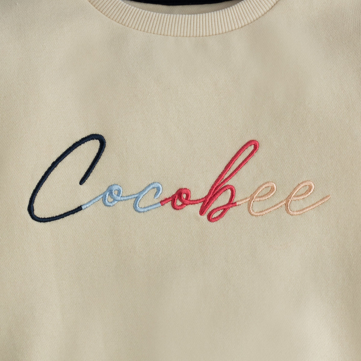 Signature Ivory Sweatshirt – cocobee