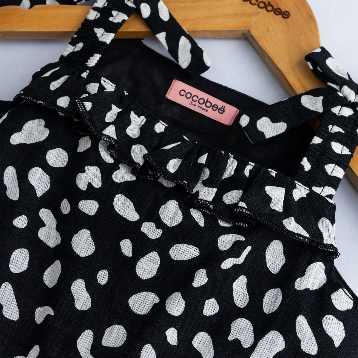 Sleek Black Two Piece – cocobee