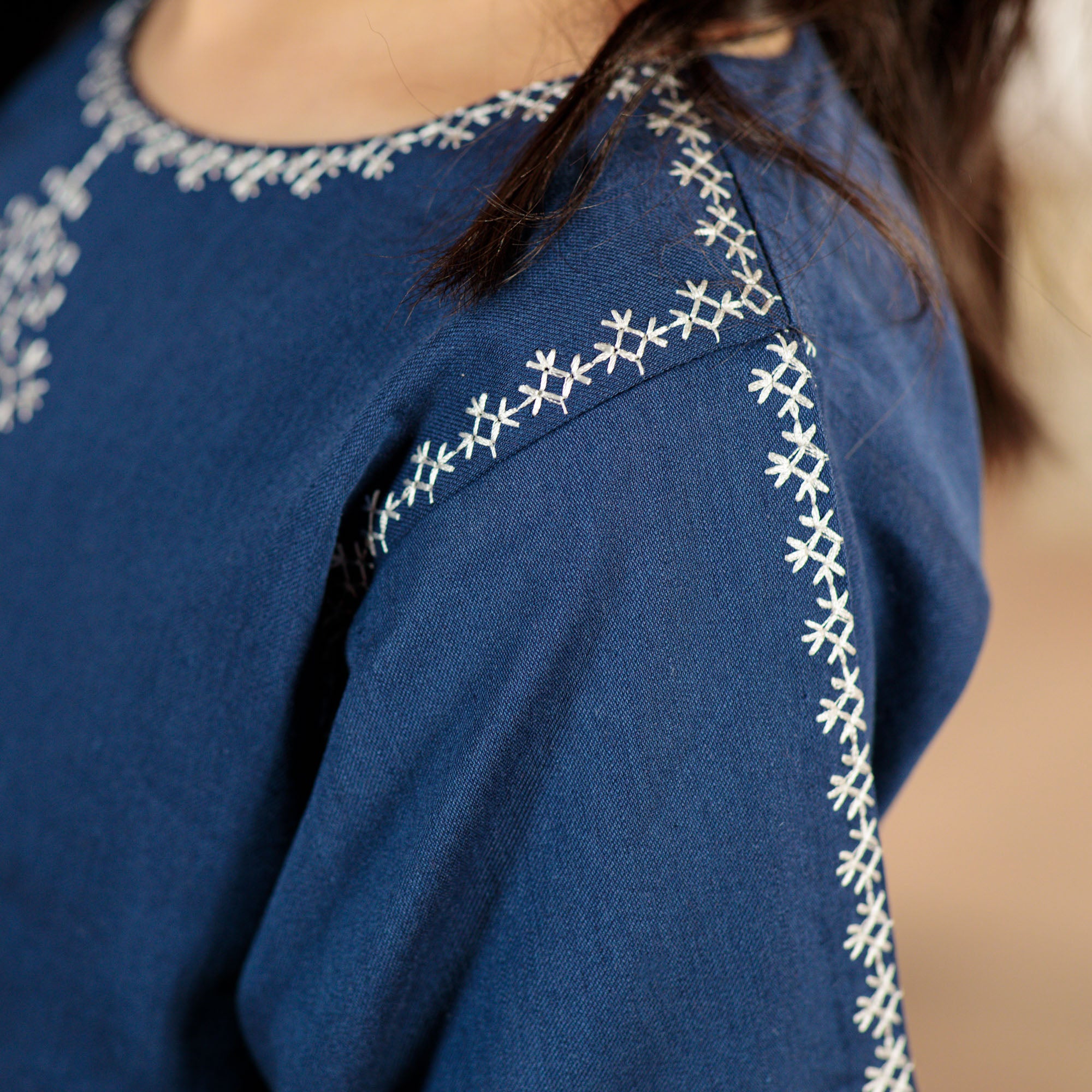 Blue Aura Embroidered Suit – cocobee
